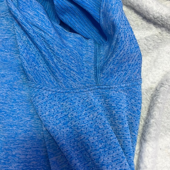 lululemon athletica | Tops | Lululemon Relaxed Swifty Tech Size 2 Fits ...